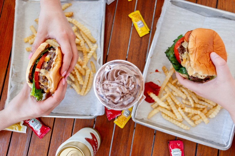 Burger Dandy Opens as Dine-In Restaurant - Nashville Parent